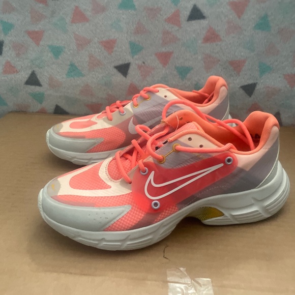 Nike | Shoes | Nike Flywire | Poshmark